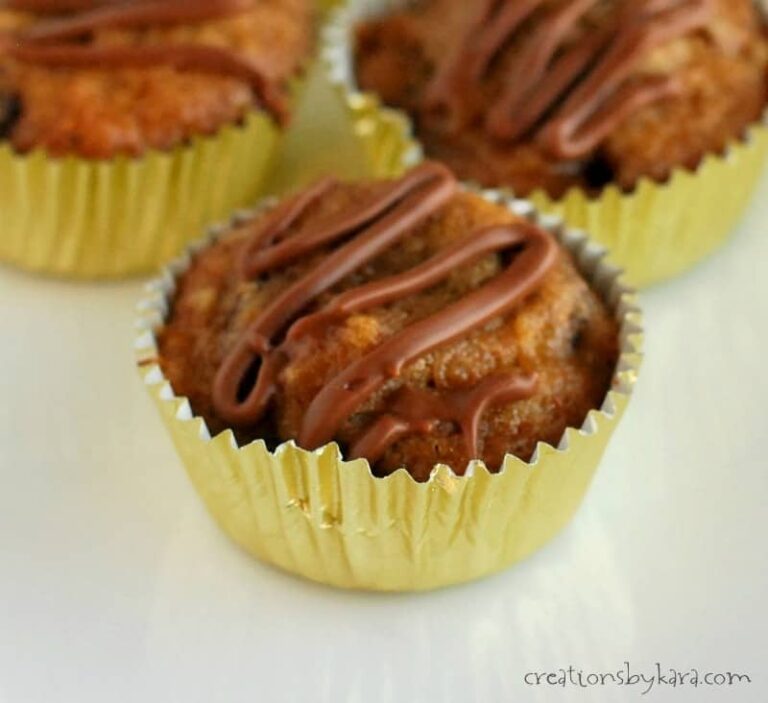 Graham cracker chocolate chip cookie cups