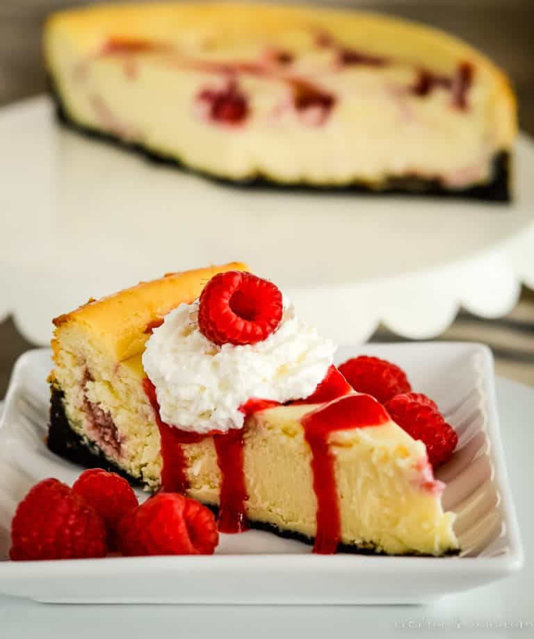 White Chocolate Raspberry Cheesecake (Copycat Recipe)