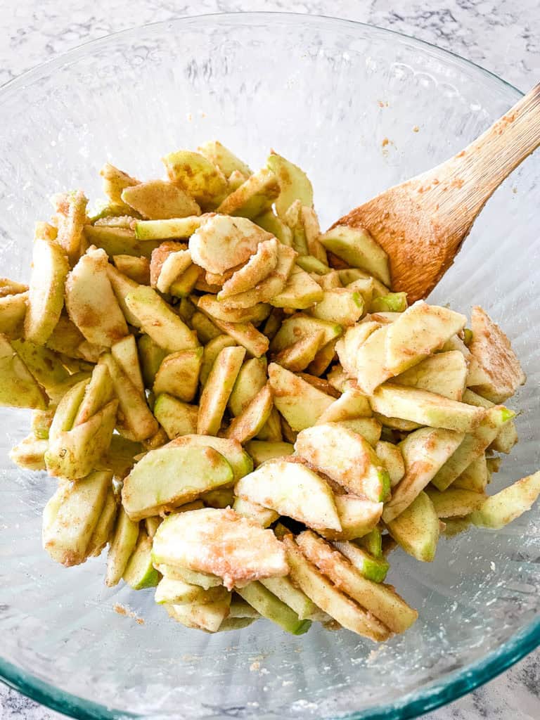 Caramel Apple Pie Recipe (Crumb Top) - Creations by Kara